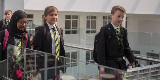 Chiltern Hills Academy - Links